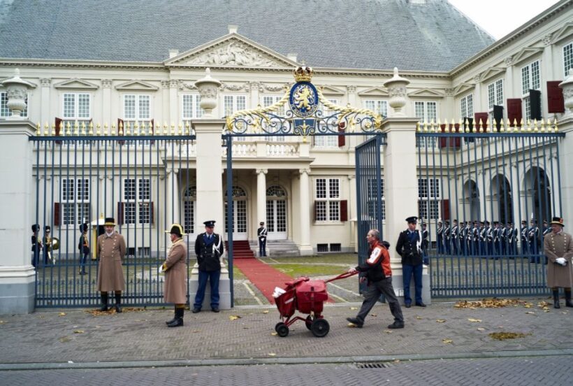 The Hague Walking Tour - Authentic Insights from Past Participants