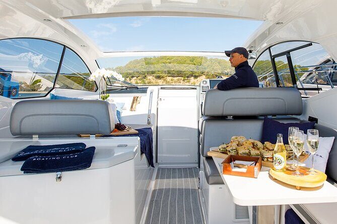 The Hamptons SeaBob and Water Toy Excursion - Who is this experience best for?