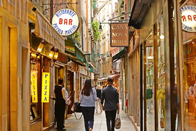 The Heart of Venice: "Discover the City on Foot." - The Practical Side: Value, Duration, and Accessibility