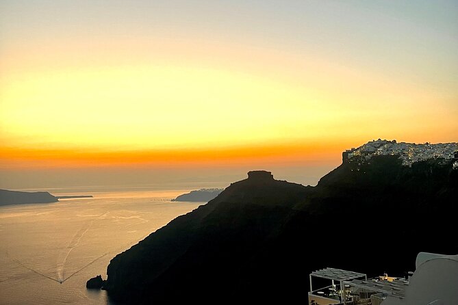 The Highlights of Santorini on a Mini Bus Daily Sunset Tour - The Practical Side: What’s Included and What to Expect