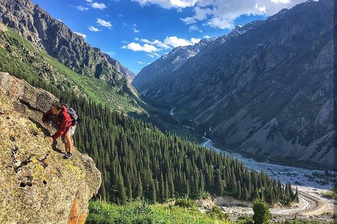 The hiking paradise Ala Archa National Park, 1 day - Key Points