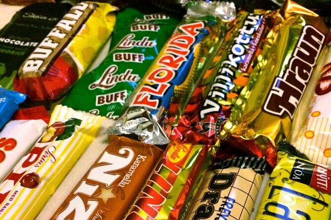 The Icelandic Sweet Tooth Tour - Exploring Reykjaviks Artisan Bakeries and Gift Stores