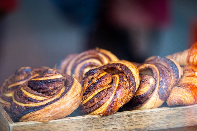 The Icelandic Sweet Tooth Tour - The Knowledgeable and Engaging Tour Guides
