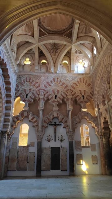 The jewel of Cordoba: Mosque-Cathedral Guided Tour - Exploring the Mosque-Cathedral: What to Expect
