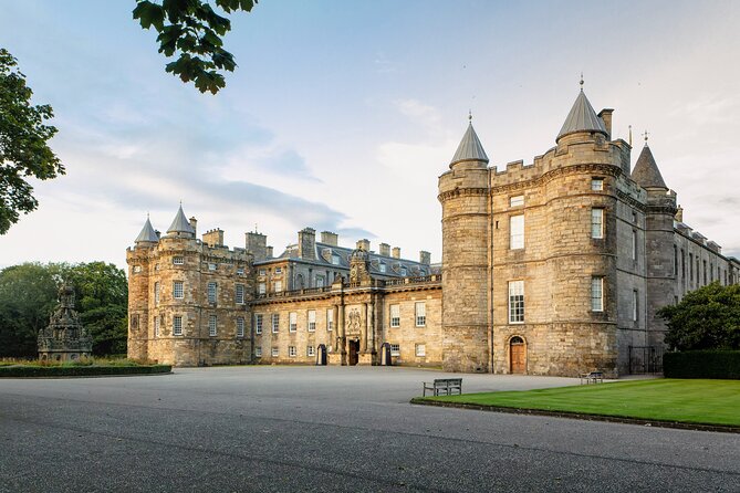 The King's Gallery, Palace of Holyroodhouse - The Experience Itself: What You’ll See and Do