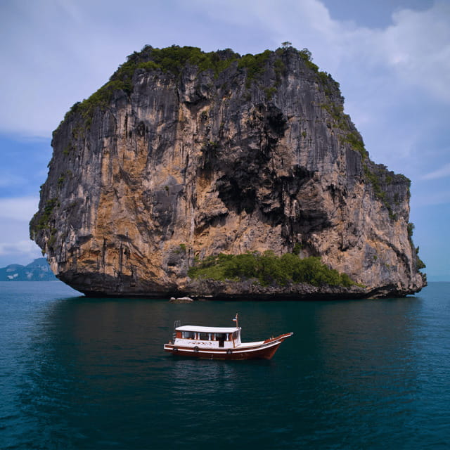 The Krabi Private Party Luxury Boat. - FAQ