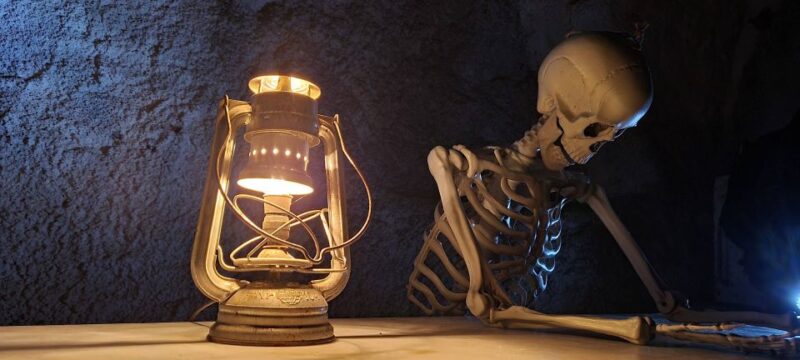 The Labirinth of Rome. the Largest Underground in Rome - Illuminating the Labyrinth: The Roman Lamp Lighting Ceremony