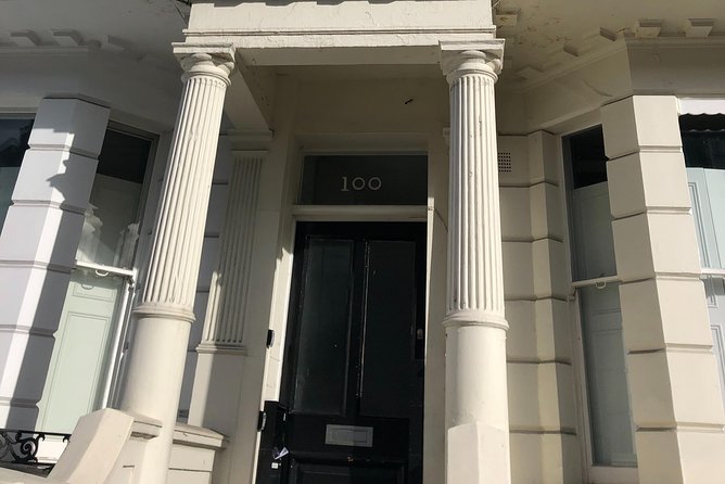 The Legendary Freddie Mercury: an Immersive Journey - Cocktails and Fond Memories