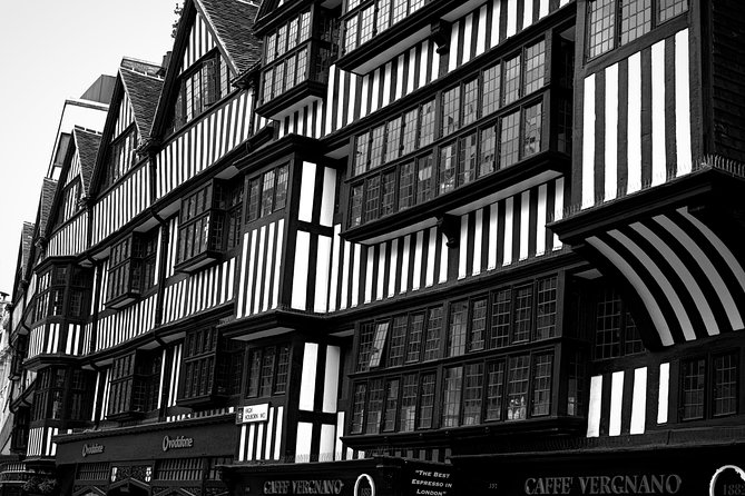 The Life and Literature of Charles Dickens: A Self-Guided Audio Tour - An In-Depth Look at the Tour Experience