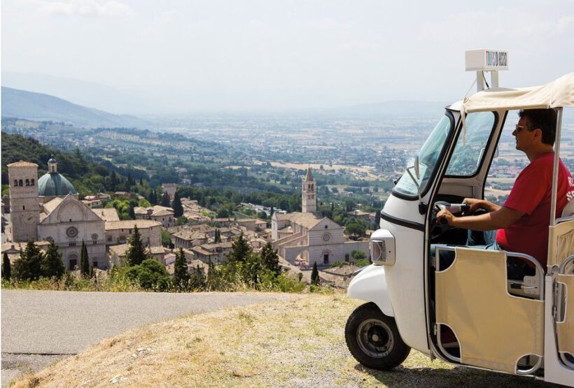 The Life of Saint Francis Tour by Tuk Tuk: English & Spanish - Key Points