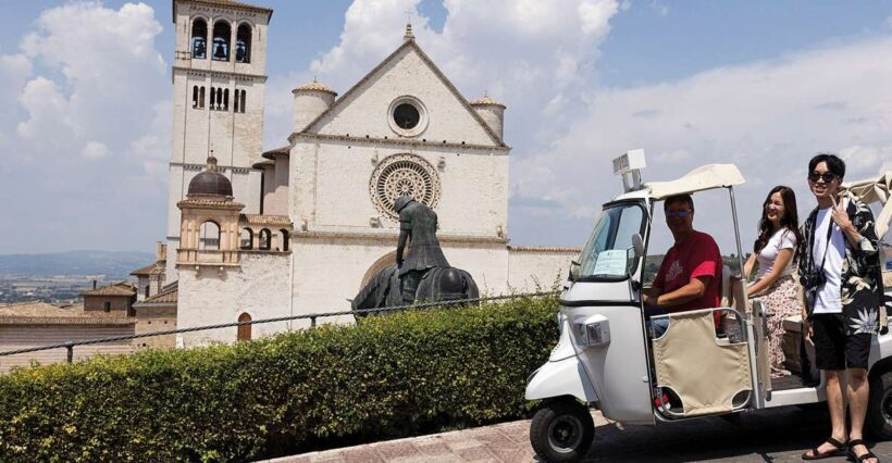 The Life of Saint Francis Tour by Tuk Tuk: English & Spanish - An Authentic Spin on Assisi’s Highlights