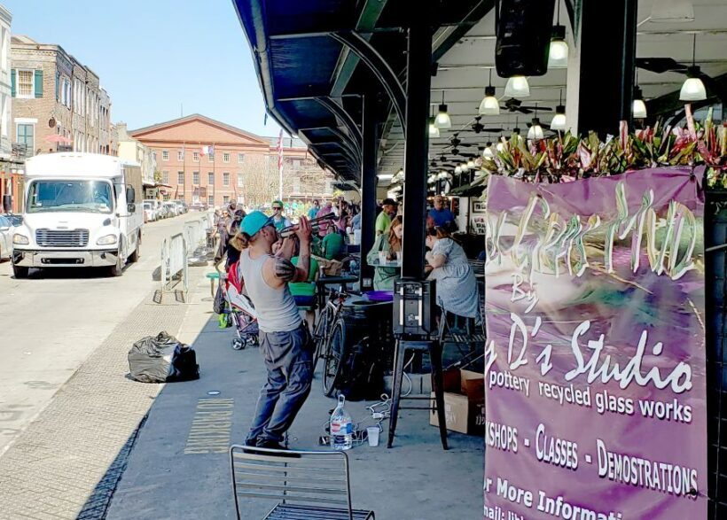 The Local's Guide to the French Quarter Tour - Authenticity and Local Flavor