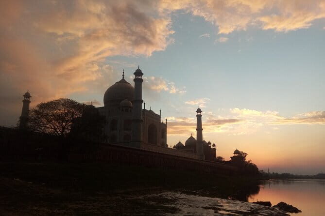 The Luxury 4 Day Private Golden Triangle Tour Delhi, Agra, Jaipur - Analyzing the Price and Value