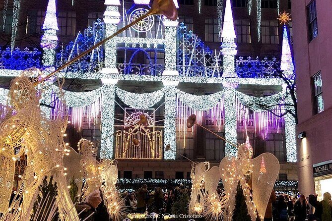 The Magic of Christmas in New York: Private Walking Tour - What Travelers Can Expect