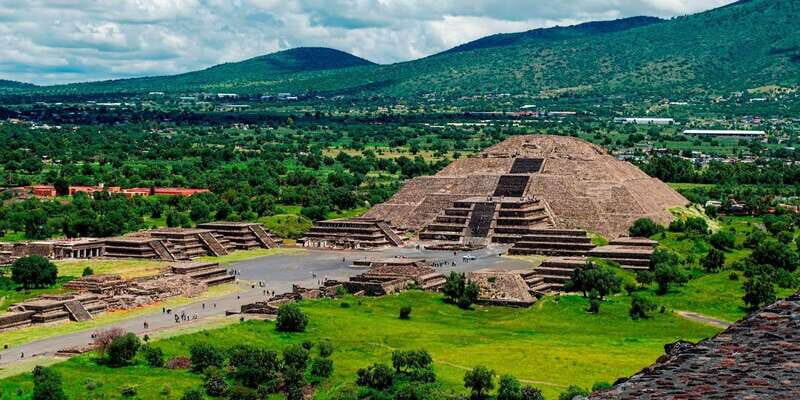 The most economical private tour to Teotihuacán - The Mezcal Experience and Optional Extras
