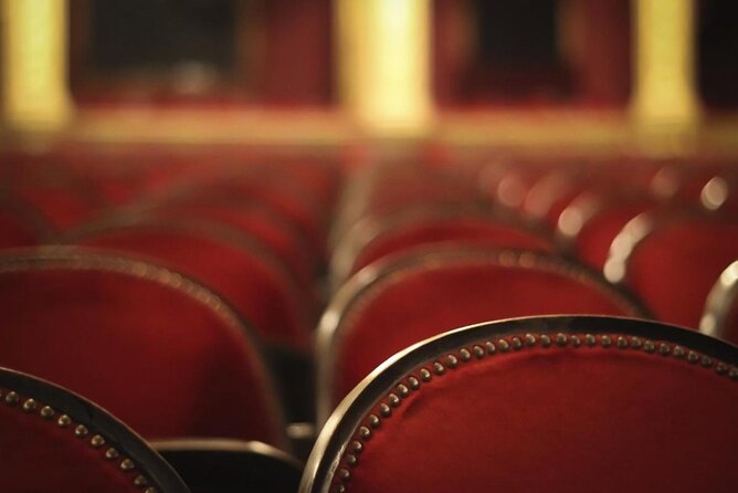 The Mousetrap Theater Show Tickets in London - Key Points