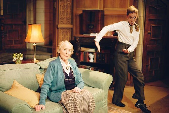 The Mousetrap Theater Show Tickets in London - What to Expect During the Performance