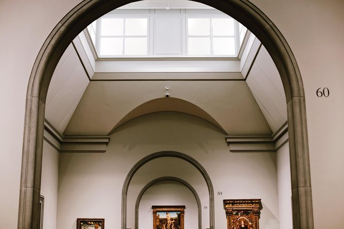 The National Gallery Tour Review - Engaging and Knowledgeable Guides