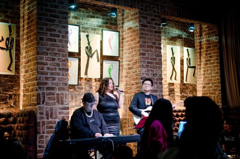 The NYC Speakeasy Adventure: A Tipsy Trip Through History - Who Should Consider This Tour?