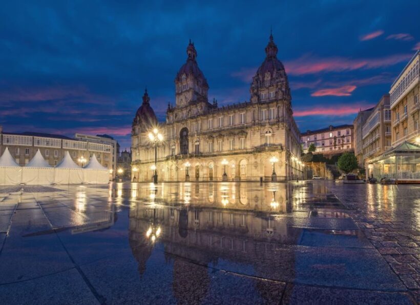 The Old Town Walking Tour La Coruña - Who Should Consider This Tour?