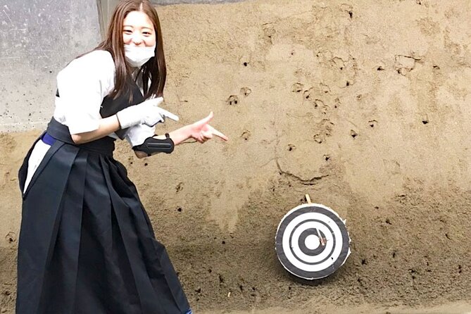 The Only Genuine Japanese Archery (Kyudo) Experience in Tokyo - Preparing for the Kyudo Experience