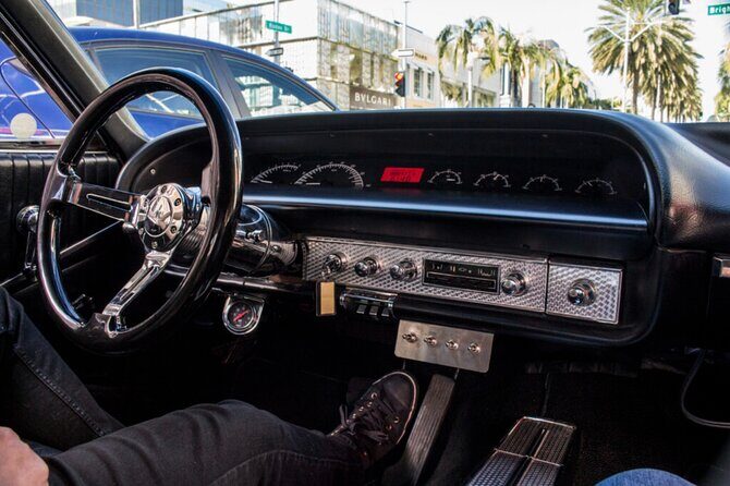 The Oscars Lowrider Tour - Exploring the Los Angeles Lowrider Tour in Detail