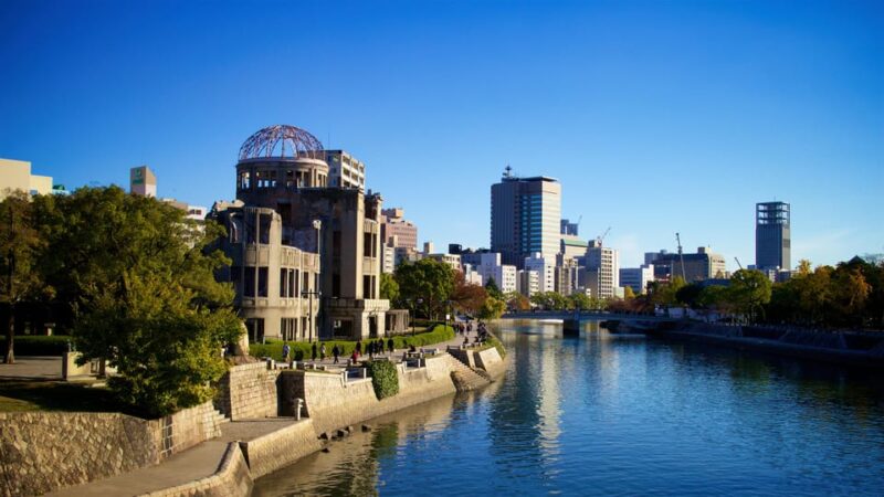 The Peace Memorial and Beyond: a Half-Day Around Hiroshima - Shukkeien Garden: A Tranquil Retreat