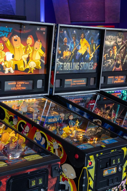 The Pinball Palace at Dezerland Park Admission - Key Points