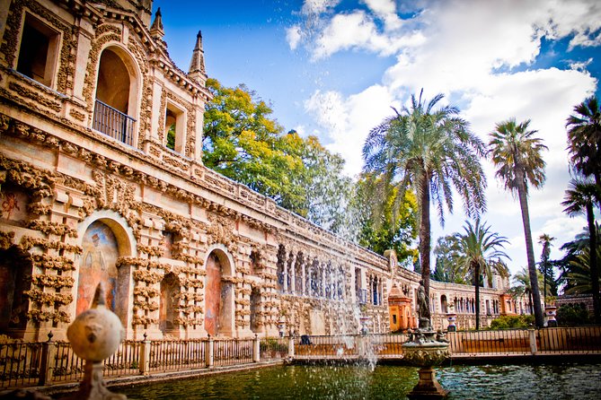The Real Gems of Seville. Private Tour - Explore the Jewish Quarter