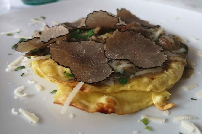 The Real Truffle Hunting in Abruzzo - Uncovering the BellaVita Special Menu