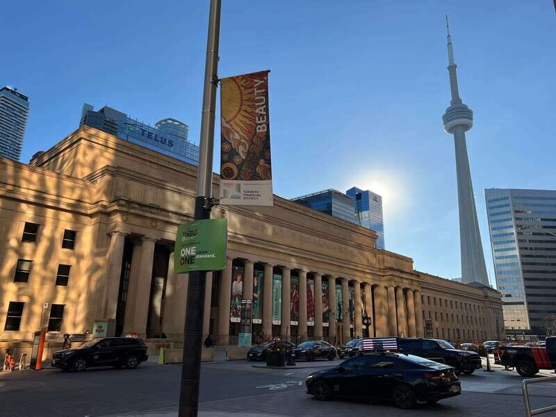 The Reel Toronto Walking Tour with Smartphone App - An Honest Look at the Experience