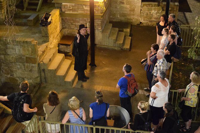 The Rocks Ghost Tours with Guide in Sydney - The Balance of the Experience: Authenticity and Entertainment