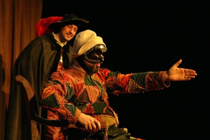 The Roots of Verona's Carnival: Guided Walking Tour - Key Points