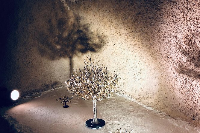 The Santorini Alcoh-all Tour - Who Will Love This Tour?