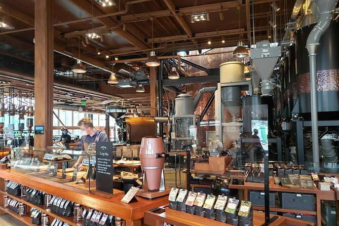 The Seattle Coffee Tour - Coffee Tasting and Behind-the-Scenes Insights