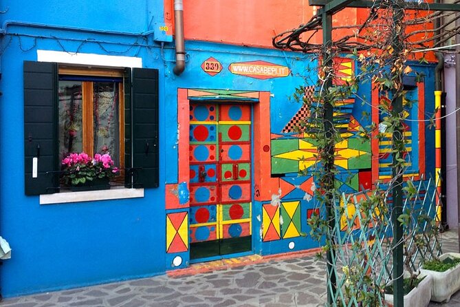 The Secret Corners of Burano - Local Cuisine: A Taste of Burano