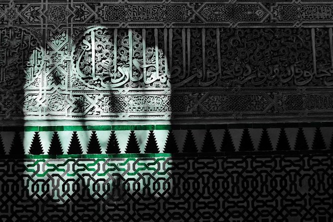 The Secrets of the Alhambra, Private Tour - Personalized Tour Experience
