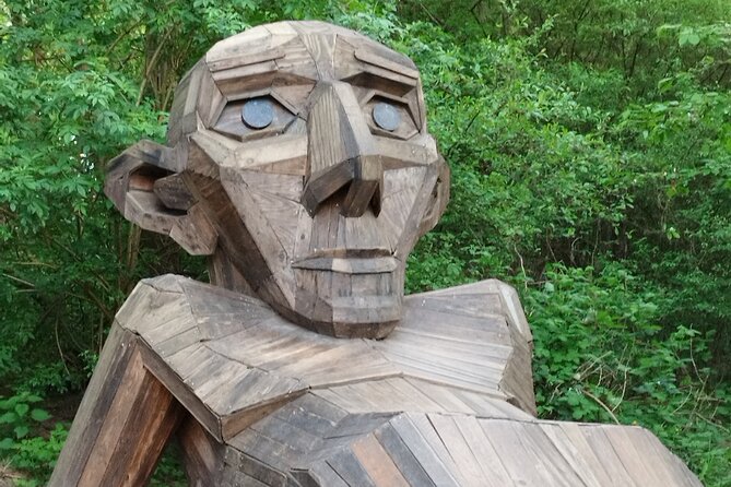 The Six Forgotten Giants Trolls Hunt with Minibus - Practical Details