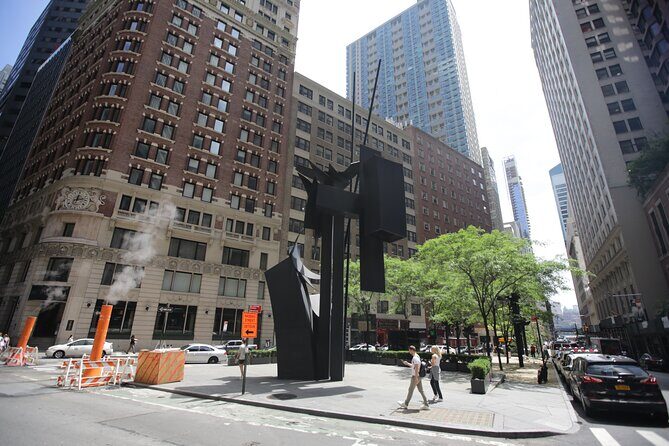 The Spies of Wall Street - A Closer Look at the Tour Experience