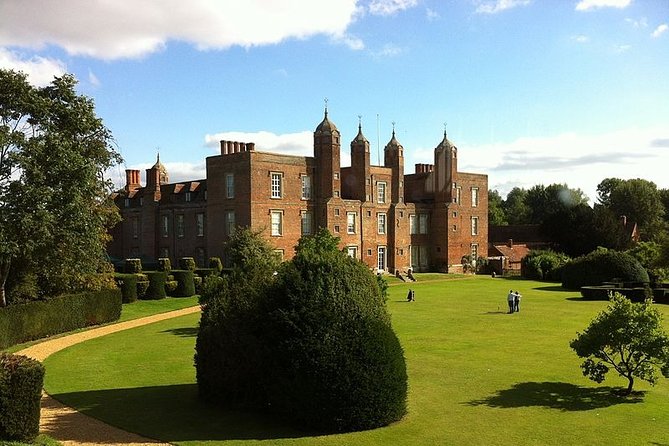 The Stories behind the Village Green: A Self-Guided Audio Tour in Long Melford - Practical Details and How to Make the Most of It