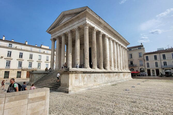 The Story of Pont Du Gard - Exploring the Structures and Surroundings