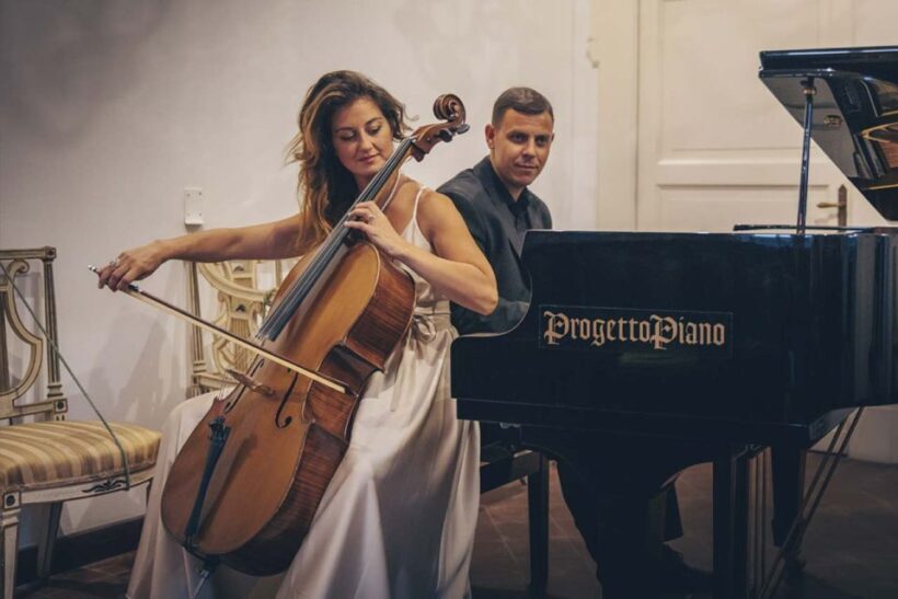 The Three Tenors in Sorrento: Opera Arias, Naples and Songs - Benefits and Potential Drawbacks