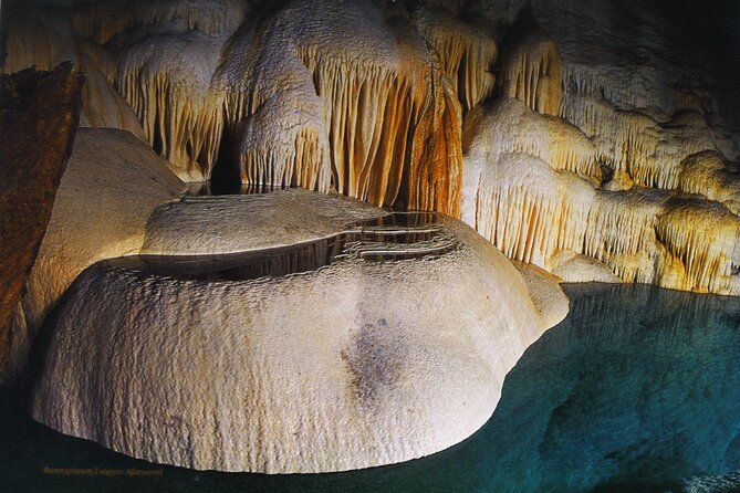 The Top Kalavryta, Rack Railway & Cave of Lakes Private Tour from Athens - Cave of the Lakes: A Mystical Underground Experience