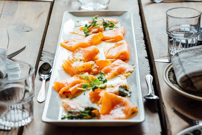 The Tromsø Food Walk, Taste Your Way Through Local History - Savoring the Flavors of the Arctic