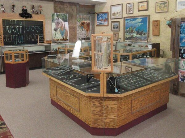 The Turquoise Museum Curator's Tour - A Detailed Look at the Tour Experience
