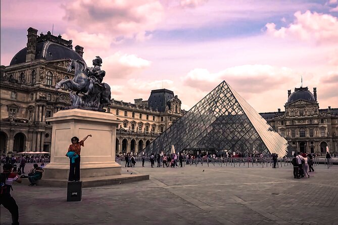 The Ultimate Louvre Experience (Payable Options: Breakfast and Boat Cruise) - Meeting and Pickup