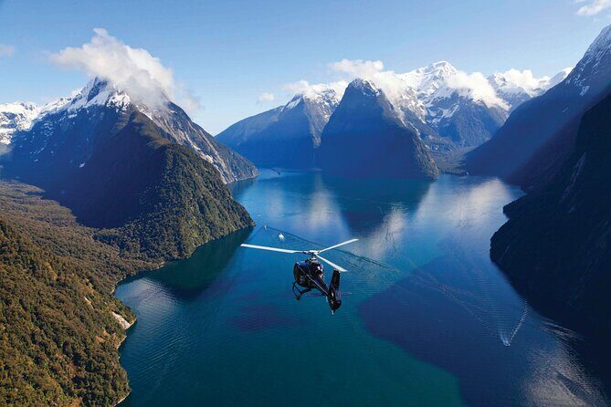 The Ultimate Milford Sound Experience by Helicopter from Queenstown - An In-Depth Look at the Milford Ultimate Helicopter Tour