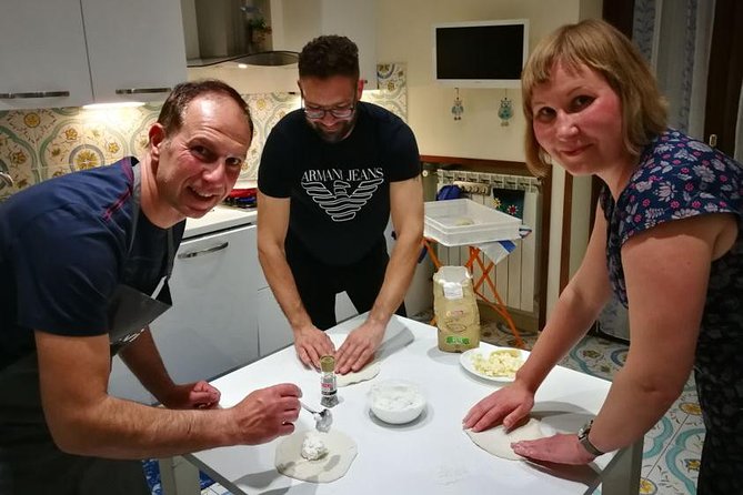 The Ultimate Neapolitan Cooking Class with Local - Who Should Consider This Tour?