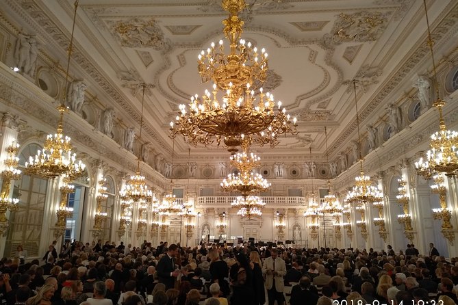 The Ultimate Prague History Tour - Personalized Experiences