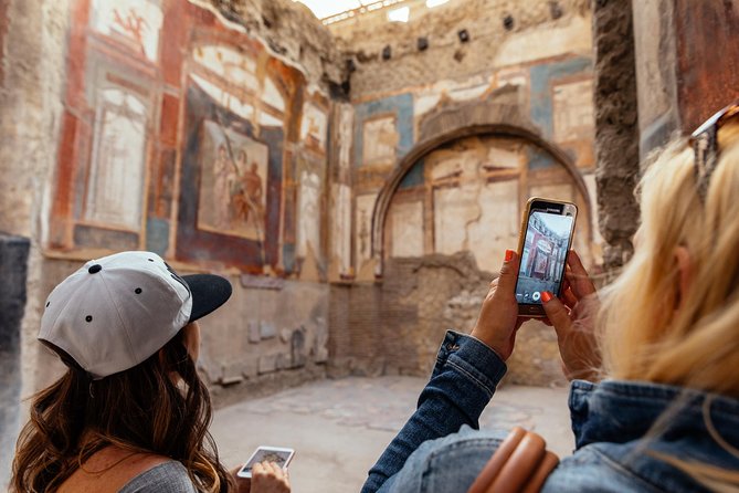 The Ultimate Ruins of Pompeii and Herculaneum Private Day Trip - Personalized Guiding Experience